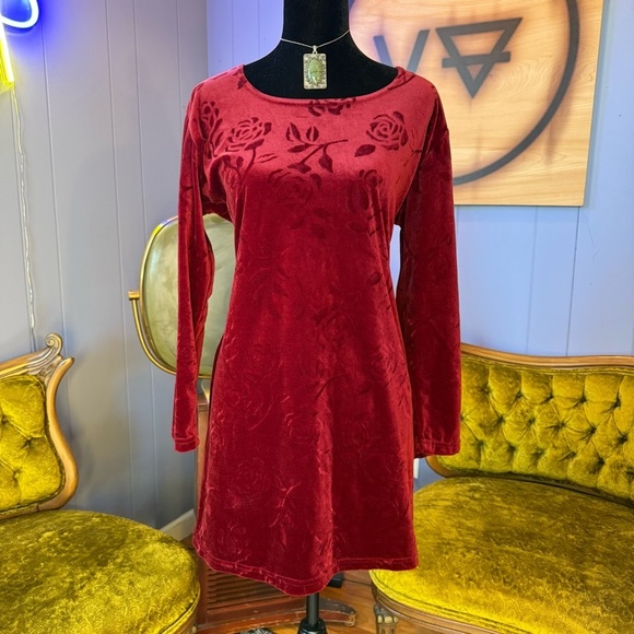 Vintage | Dresses | Vintage 9s Mojo Rose Print Velvet Mini Dress | Poshmark